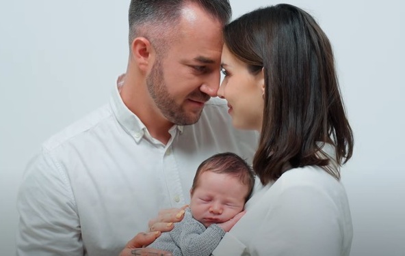 Dejan Dogaja: Mali Lev že v očkovem videospotu - Aktualno - Ringaraja.net